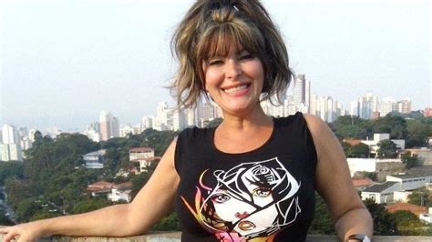 Anjo E Demônio A Cantora Suspeita De Matar E Assumir Identidade De