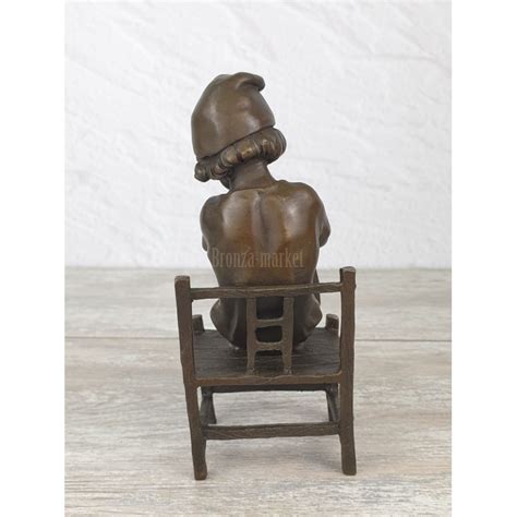 Мальчик в пижаме