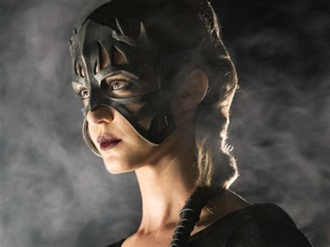 Reign Supergirl Season Three Scifi Stream