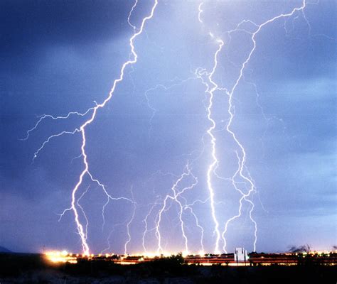 What Happens When Lightning Strikes Sand Like In Sweet Home Alabama