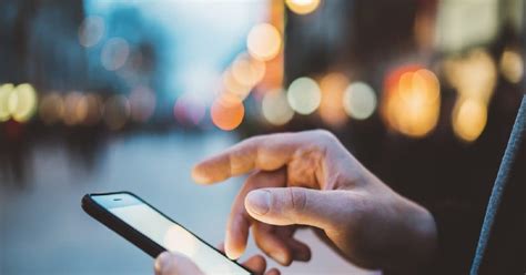 दिल से उतर गया था ये स्मार्टफोन ब्रांड मगर लोगों ने फिर जताया भरोसा अब भारत में बना नंबर 1