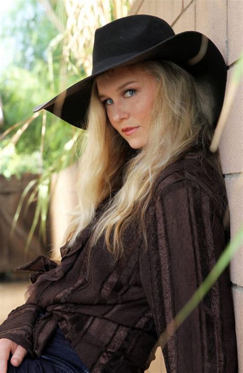 About Malorie Mackey