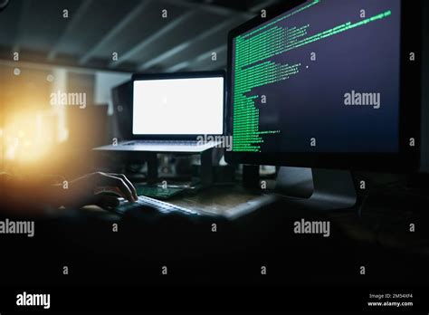 Its A State Of The Art Setup An Unrecognizable Computer Hacker Hacking