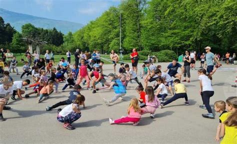 Близо 15 млн лв се отпускат за изкуства и спорт на учениците Cross Bg