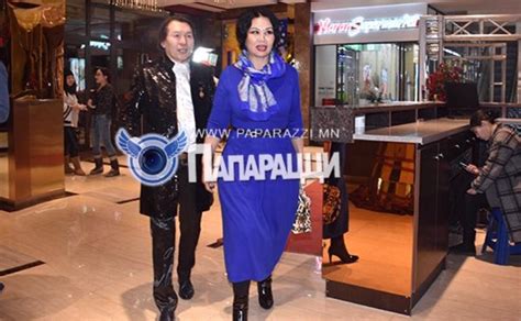 “Бодлын цагаан хун” л юм даа