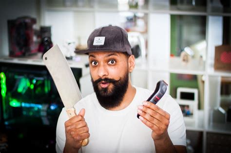 How To Properly Trim Your Beard And Facial Hair