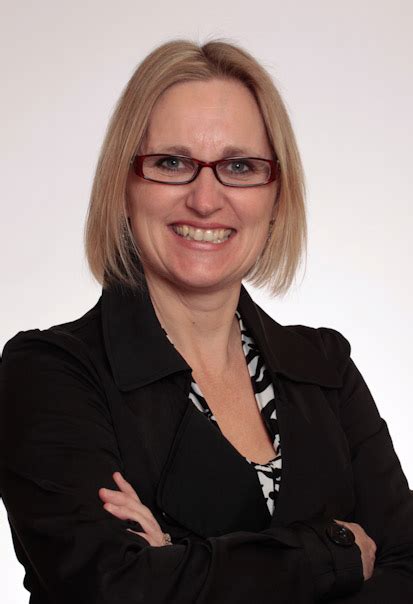 Lona Murphy Of Help U Sell Select Real Estate Eugene Oregon Help U