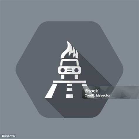 단일 고립 된 자동차 굽기 아이콘의 벡터 일러스트 레이 션 거리에 대한 스톡 벡터 아트 및 기타 이미지 거리 교통사고 충돌 사고 교통수단 Istock