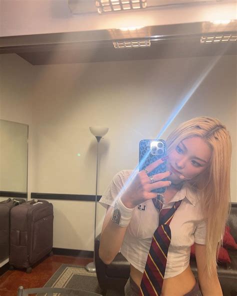 그나저나 뭐 또 왔다갔나 보네 연예인잡담 에펨코리아