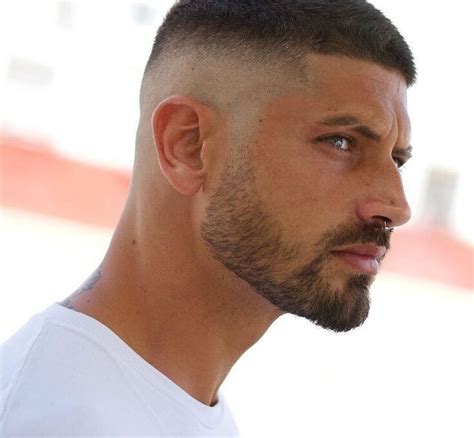 taglio Capelli Uomo 2025 Tendenze Tendenza Taglio Capelli Uomo