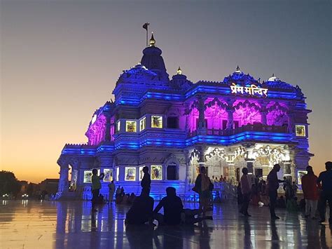 Prem Mandir Vrindavan Timings History Entry Fee Images Aarti