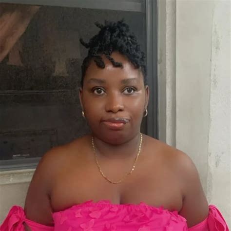 Rushell Brathwaite Rushellbrathwait • Threads Say More