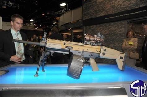 Hamr Light Machine Gun