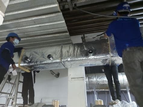 งานหุ้มฉนวนใยแก้วท่อดักท์ N S B Supply Co Ltd