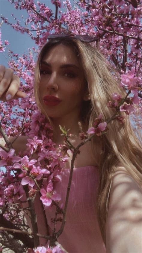 Statira On Twitter Rt Nikimahjoub صباعبداللهی ، فعال حقوق زنان و