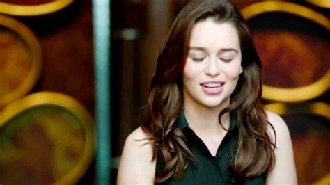 Fc Emilia Clarke Emilia Clarke Gif Wifflegif
