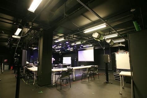 CMU Ideate Space F U K U I ARCHITECTS