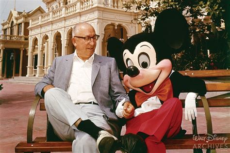 Ca Sest Passé Un… 24 Juin Roy Oliver Disney Dlrpradio On Tumblr