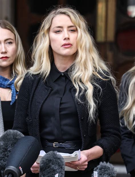 Amber Heard Pictured While Giving A Statement Outside The Royal Courts Of Justice 13 Gotceleb