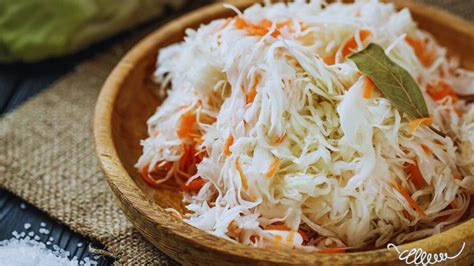 Не квашена а ферментована капуста — рецепт від Клопотенка Читайте на Ukr Net