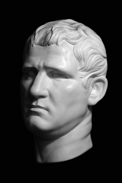 Aggripa Mask Cast Sightsize