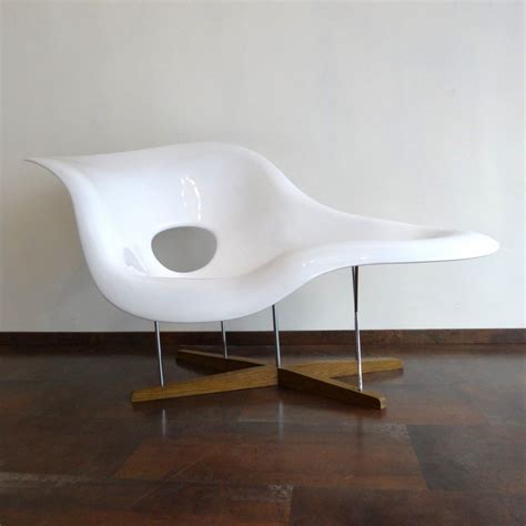 La Chaise Eames Almoire