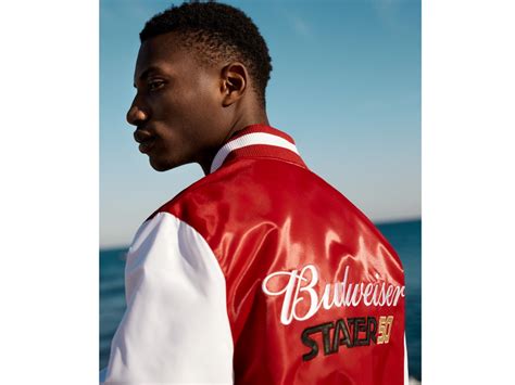 오비맥주 버드와이저 스포츠웨어 ‘스타터와 협업 의류 출시