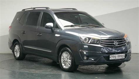 코란도 투리스모 11인승 중고차 매매 중고 시세 2013년 4월식 판매 가격 한국 중고차