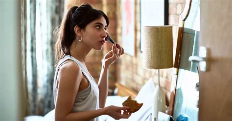 Youre Applying Blusher Wrong Beauty Experts Method Can Give You