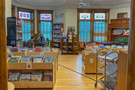 Haskell Free Library And Opera House Senator Bernie Sanders