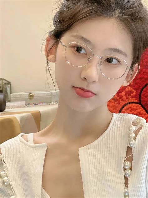 Aki秋水 优子yuu Asmr 导购小姐の客户 不知君