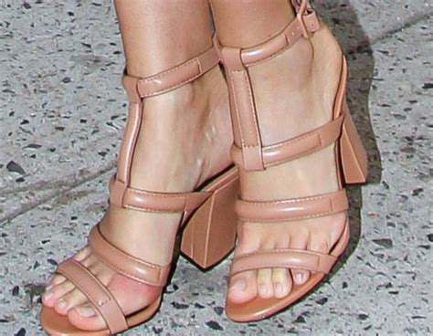 Miranda Kerr S Feet
