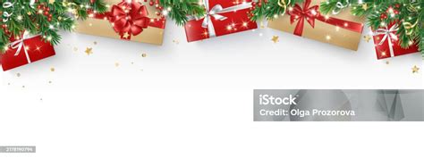 휴일 테두리는 흰색 배경에 고립되어 있습니다 선물과 전나무 가지 리본이 달린 빨간색과 갈색 선물 상자 빛나는 크리스마스 조명 새해 배너 상품권 소셜 미디어 크리스마스에 대한