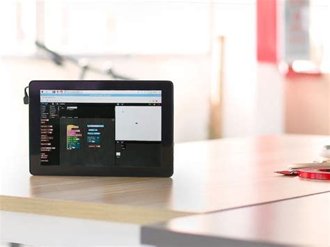 Hands On With The Sunfounder Raspad Raspberry Pi Tablet