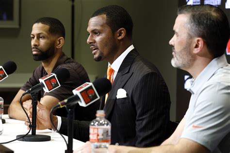 Deshaun Watson Admits To Texting Apology To Crying Massage Therapist