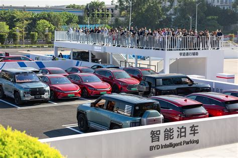 行业首个智驾架构比亚迪璇玑正式亮相 搜狐汽车 搜狐网