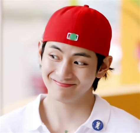 방탄소년단 뷔 어린 시절 개구쟁이였을 것 같은 남돌 1위 스포탈코리아