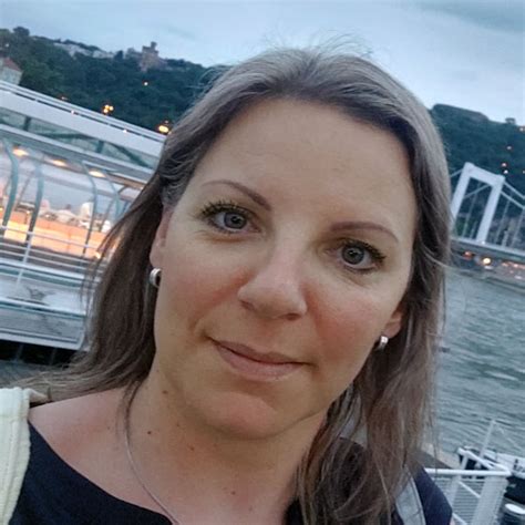 Nadine Eders Instagram Twitter And Facebook On Idcrawl