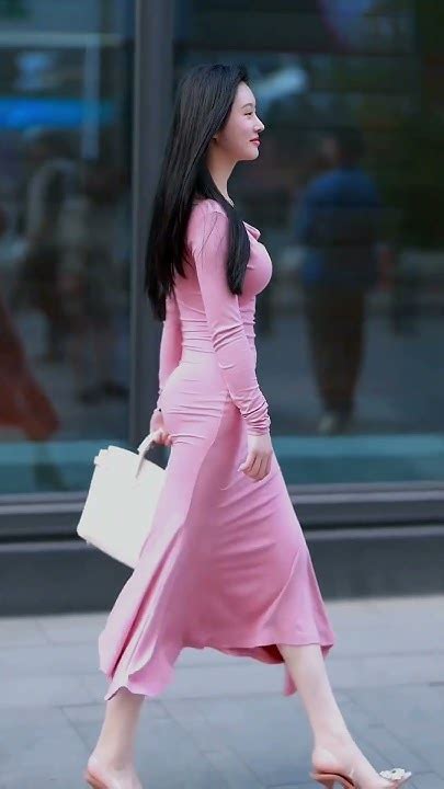 Beautiful Girl Street Faishon Style Day14 Chinsesstreetfashion Mejoresstreetfashion Shorts