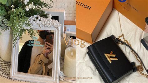 Vlog 일상 브이로그 6년차 커플의 생일 데이트 상견례 준비하기 프로포즈 선물받은 루이비통가방 언박싱 ️ Youtube