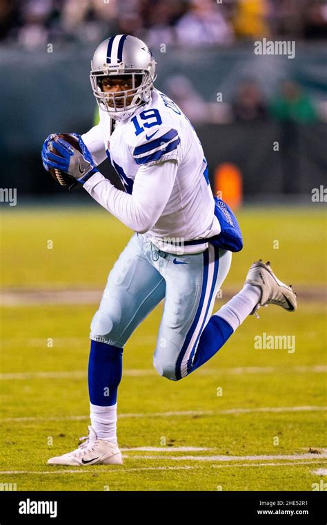 Philadelphia Pennsylvania Usa 8th Jan 2022 Dallas Cowboys Wide Receiver Amari Cooper 19