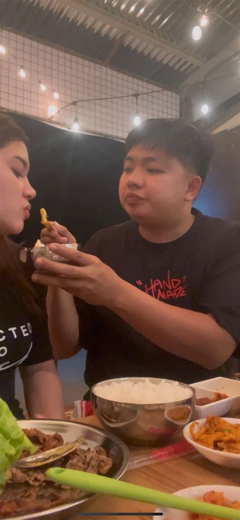 Gabing Gabi Nag Kicrave Ako Sa Pares Kaya Nag Samgyupsal Kame Ng