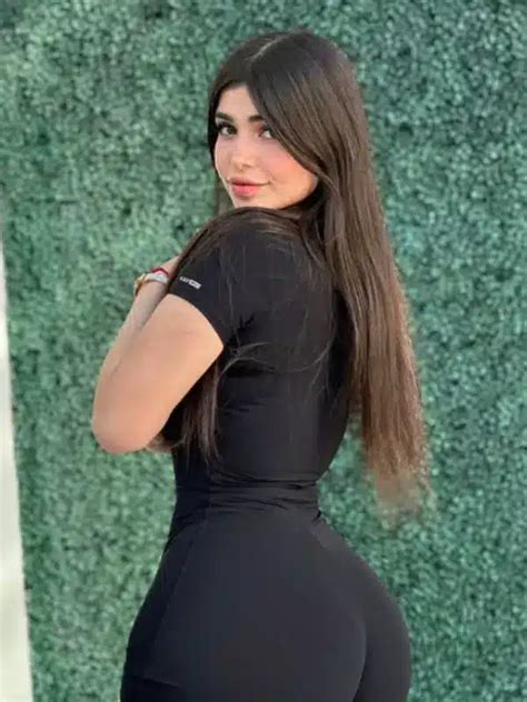 Alina Rose Biography Height Career And Net Worth Wikiindetail