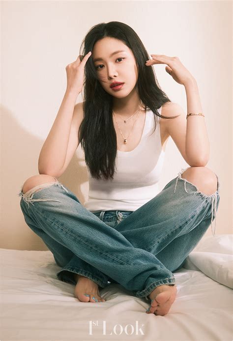 손나은 내추럴할 때 가장 빛나는 美 화보