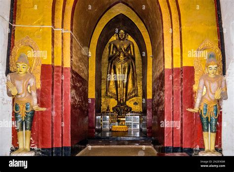 4 Buddha Statues In Each Direction Ananda Temple Bagan Myanmar Stock