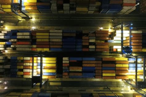 Page 5 Container Loading Process Images Free Download On Freepik