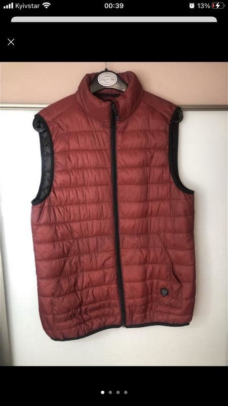 Жилетка безрукавка Bershka — ціна 824 грн у каталозі Жилетки Купити жіночі речі за доступною