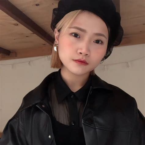 Hailey Klatch Hailey Threads Say More