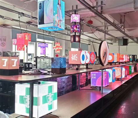 Creative Cube LED Display Dazzview Technology