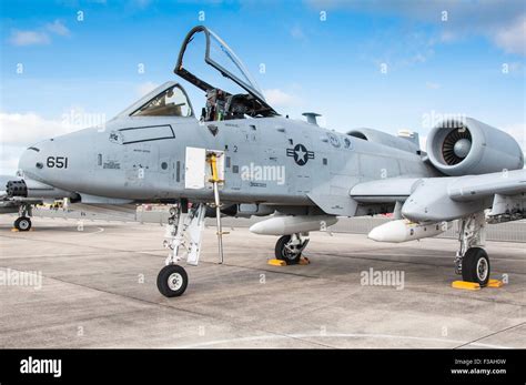 Fairchild-Republik a-10 Thunderbolt II (geparkt) mit Cockpit Haube ...